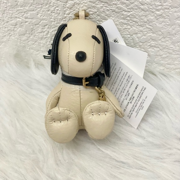 Coach | Accessories | Nwt Coach X Peanuts Snoopy Collectible Bag Charm ...